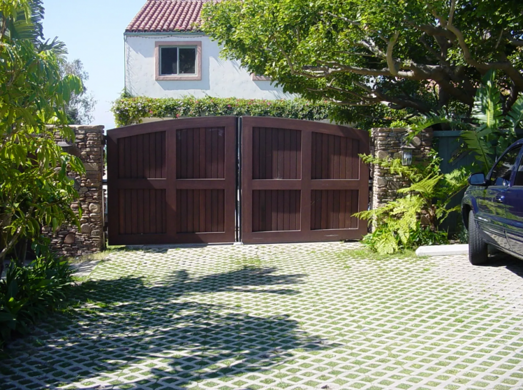 Welcome - Moving Gate Systems