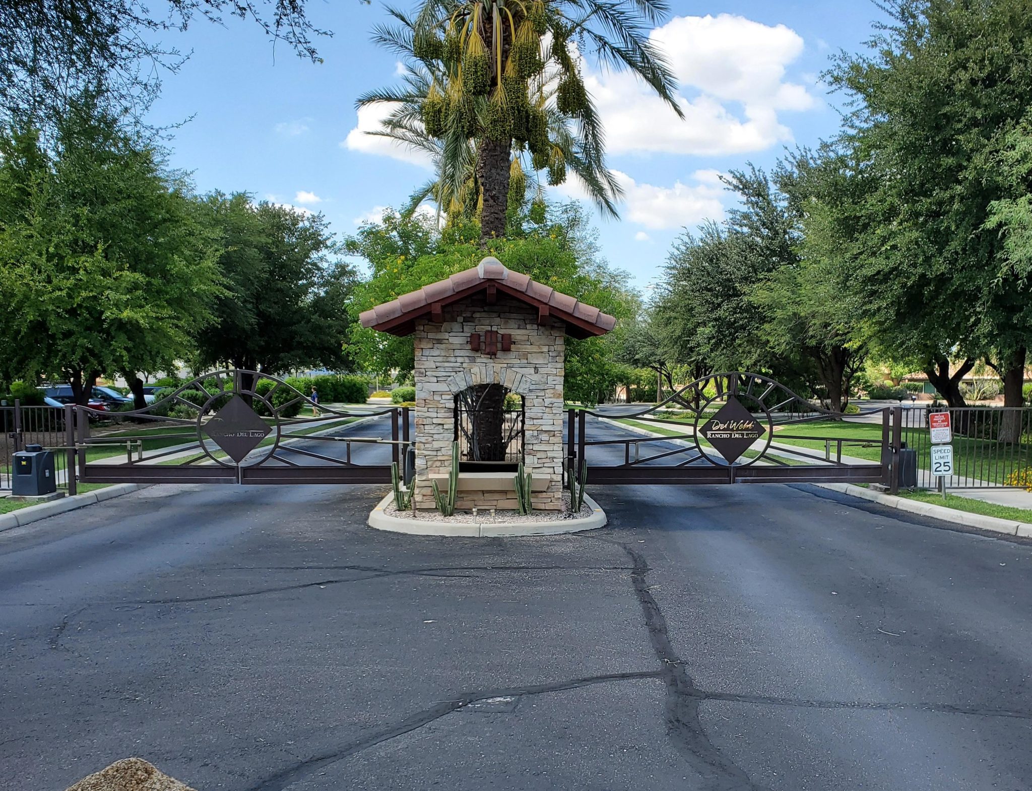 HOA Gate Systems - Moving Gate Systems