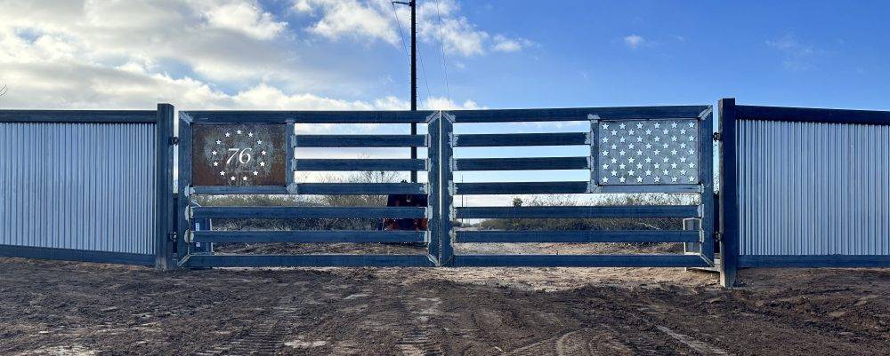 Residential Custom Gate With Solar Power - Moving Gate Systems